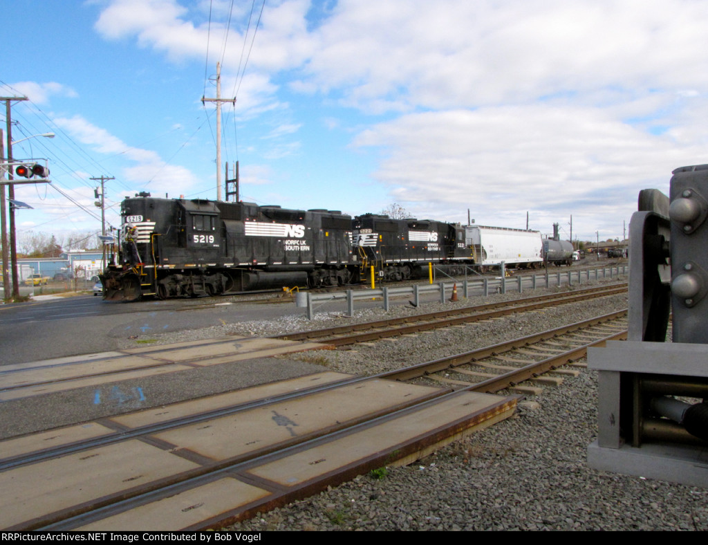 NS 5219 and 5221